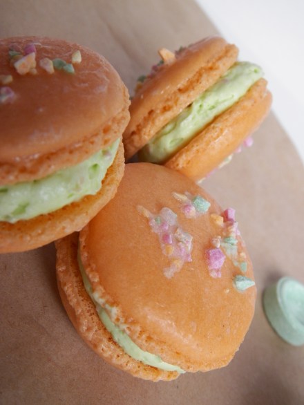 Popping Fruit Tingle Macarons | whiskitforabiscuit